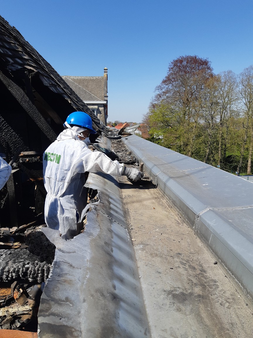 Decontamination - Asbestos removal - Recon damage